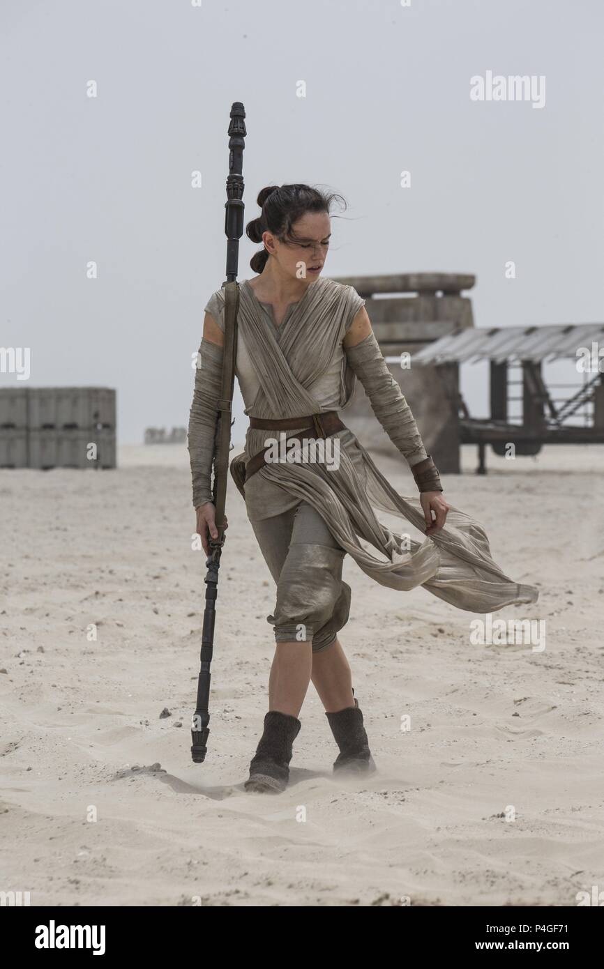 Original Film Title: STAR WARS: EPISODE VII-THE FORCE AWAKENS. English ...