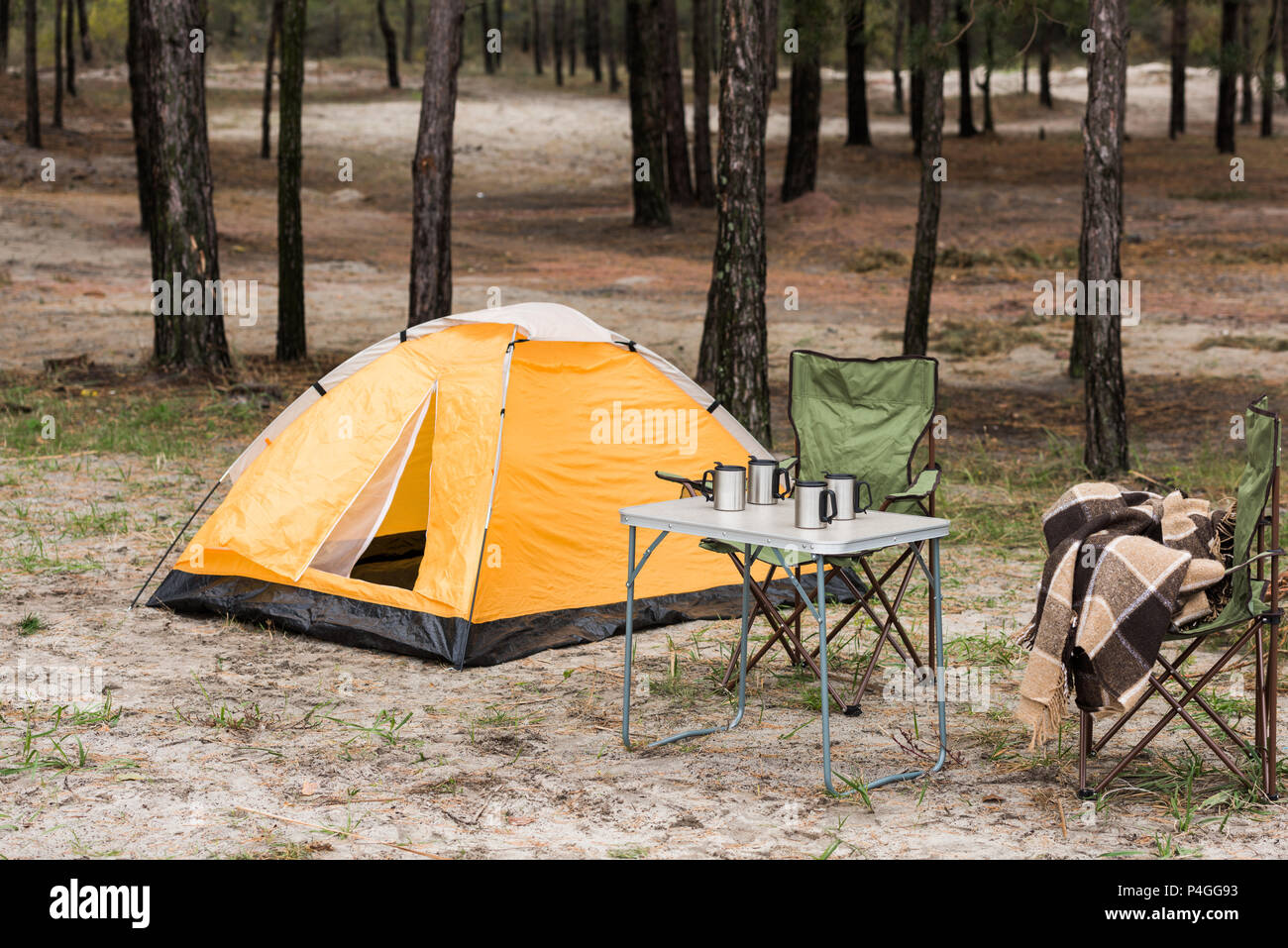 Table With Shelter High Resolution Stock Photography and Images - Alamy