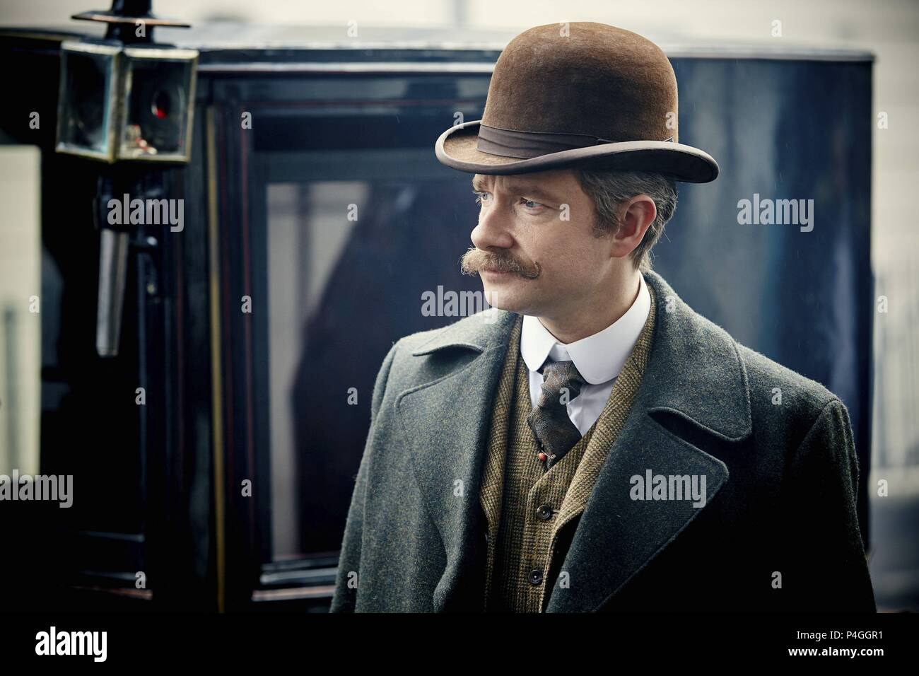 Sherlock bbc hat hi-res stock photography and images - Alamy