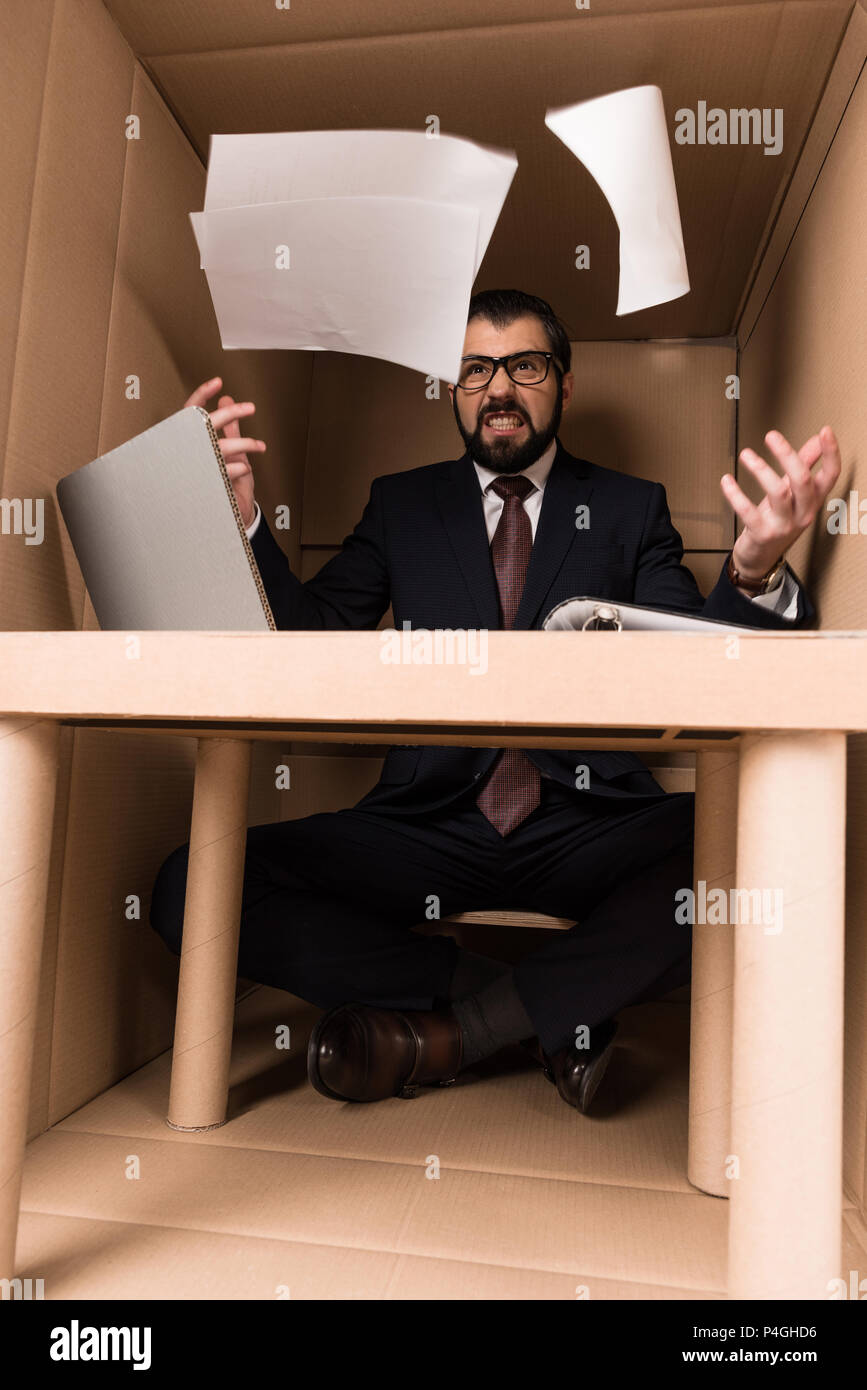 Throwing documents hi-res stock photography and images - Alamy