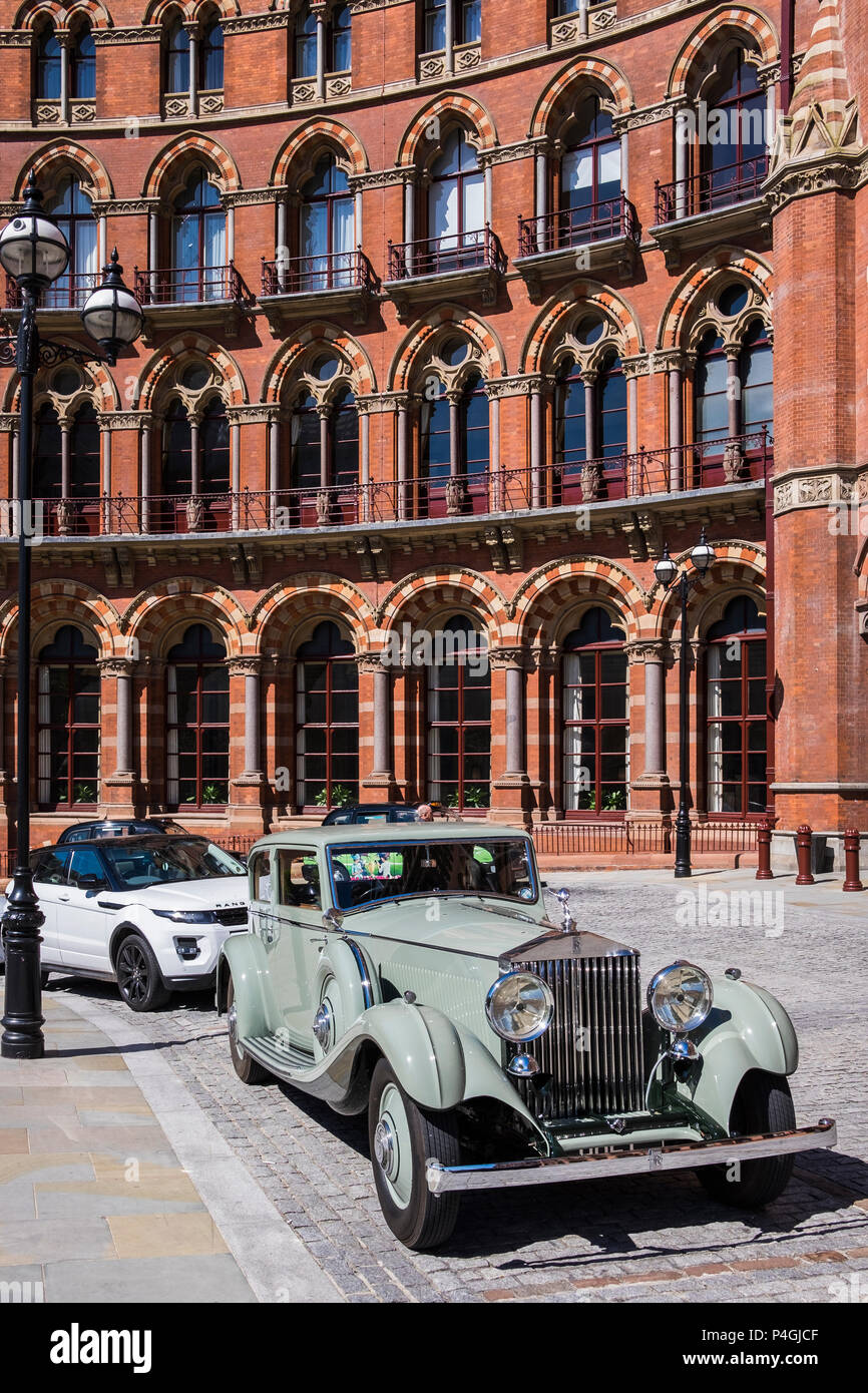 Classic Renaissance High Resolution Stock Photography and Images - Alamy