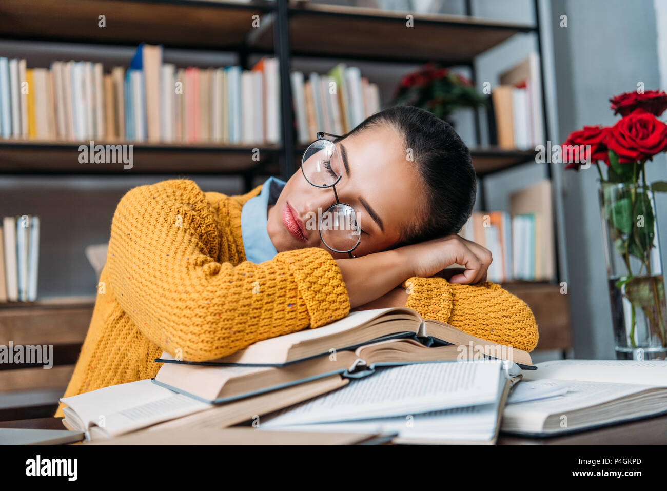 Girl sleeping library hi-res stock photography and images - Alamy