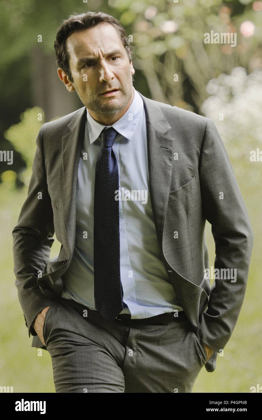 Director jean paul rappeneau hi-res stock photography and images - Alamy