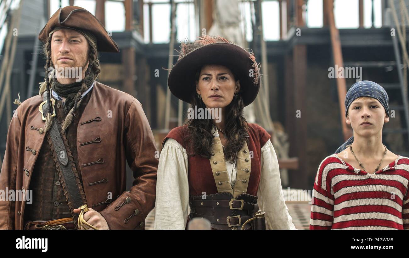 Original Film Title: KAPTEIN SABELTANN OG SKATTEN I LAMA RAMA. English ...