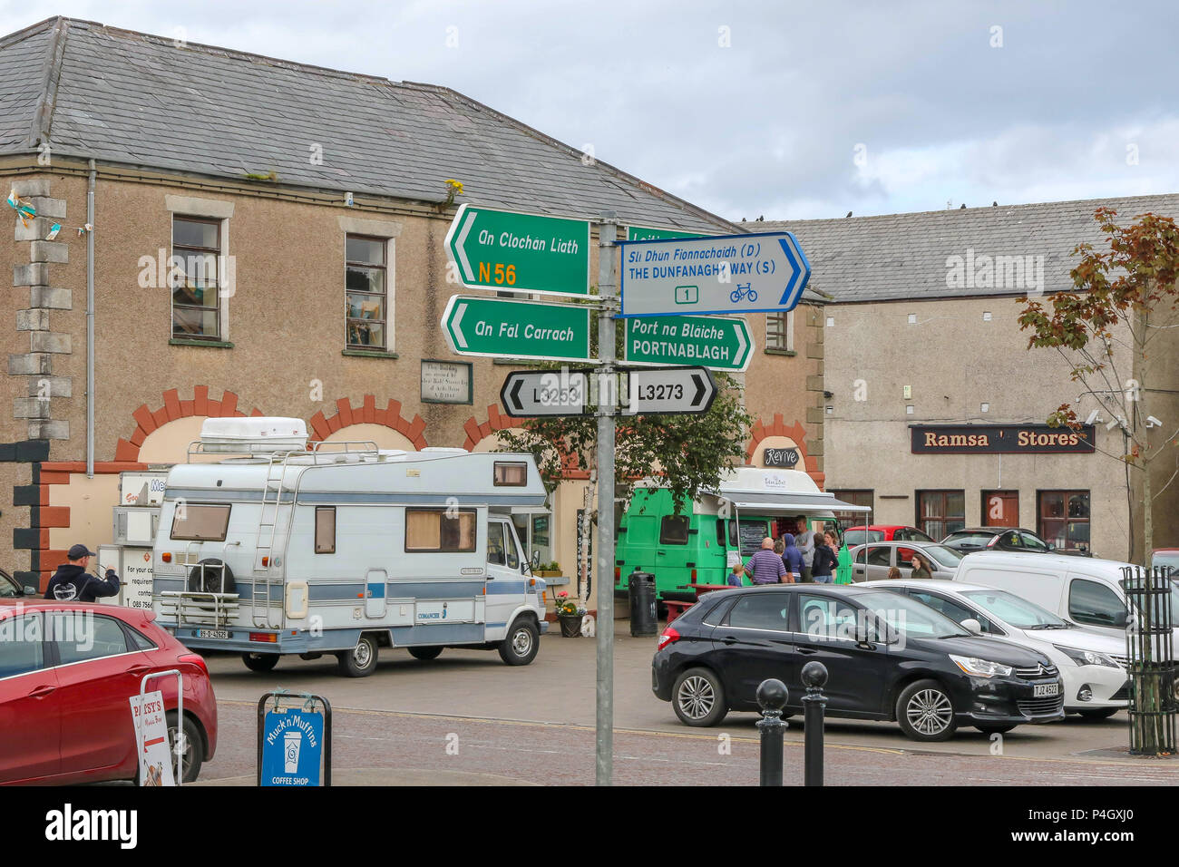 Village in county donegal hi-res stock photography and images - Alamy