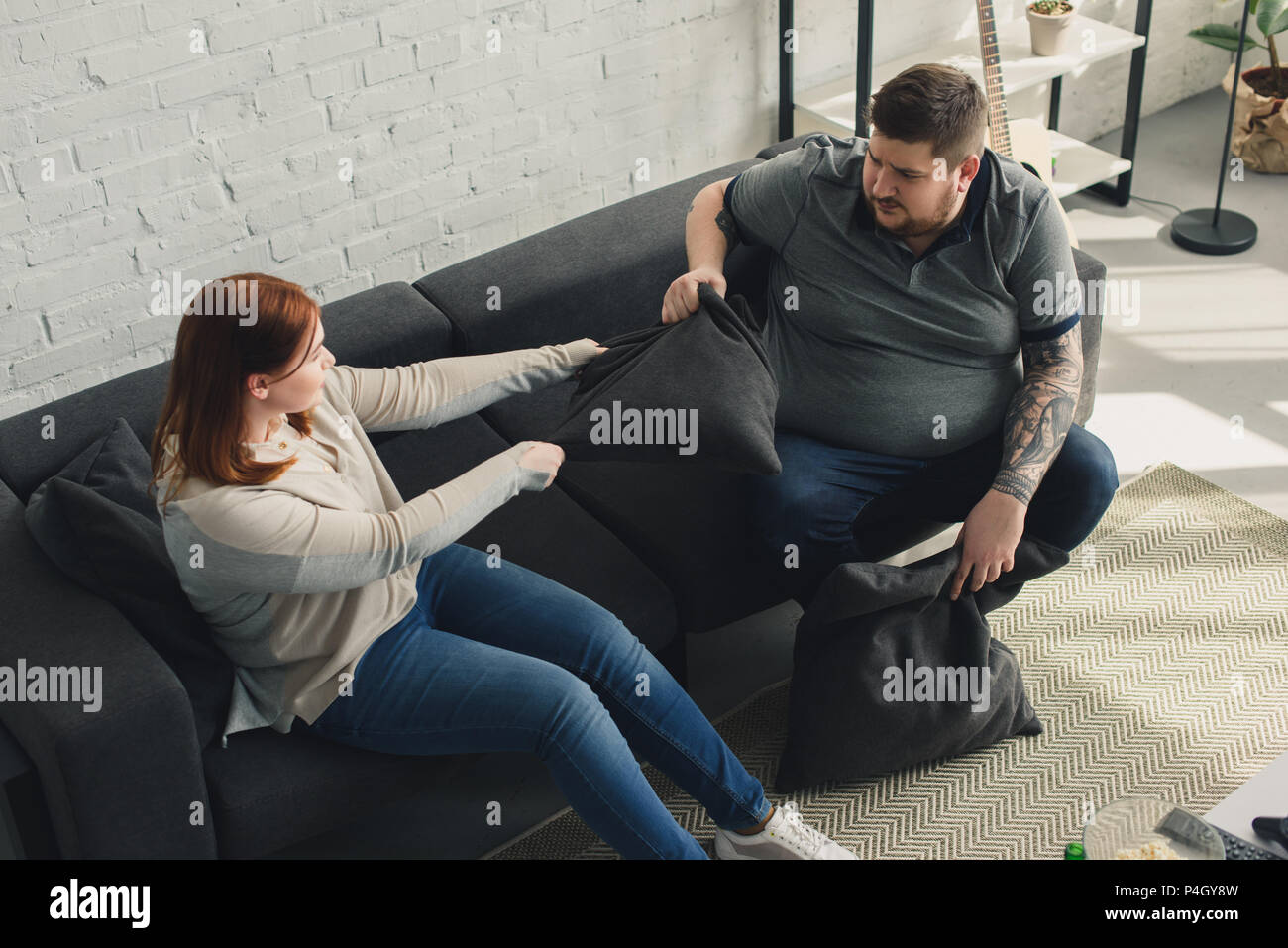 Fighting girlfriend hi-res stock photography and images - Alamy