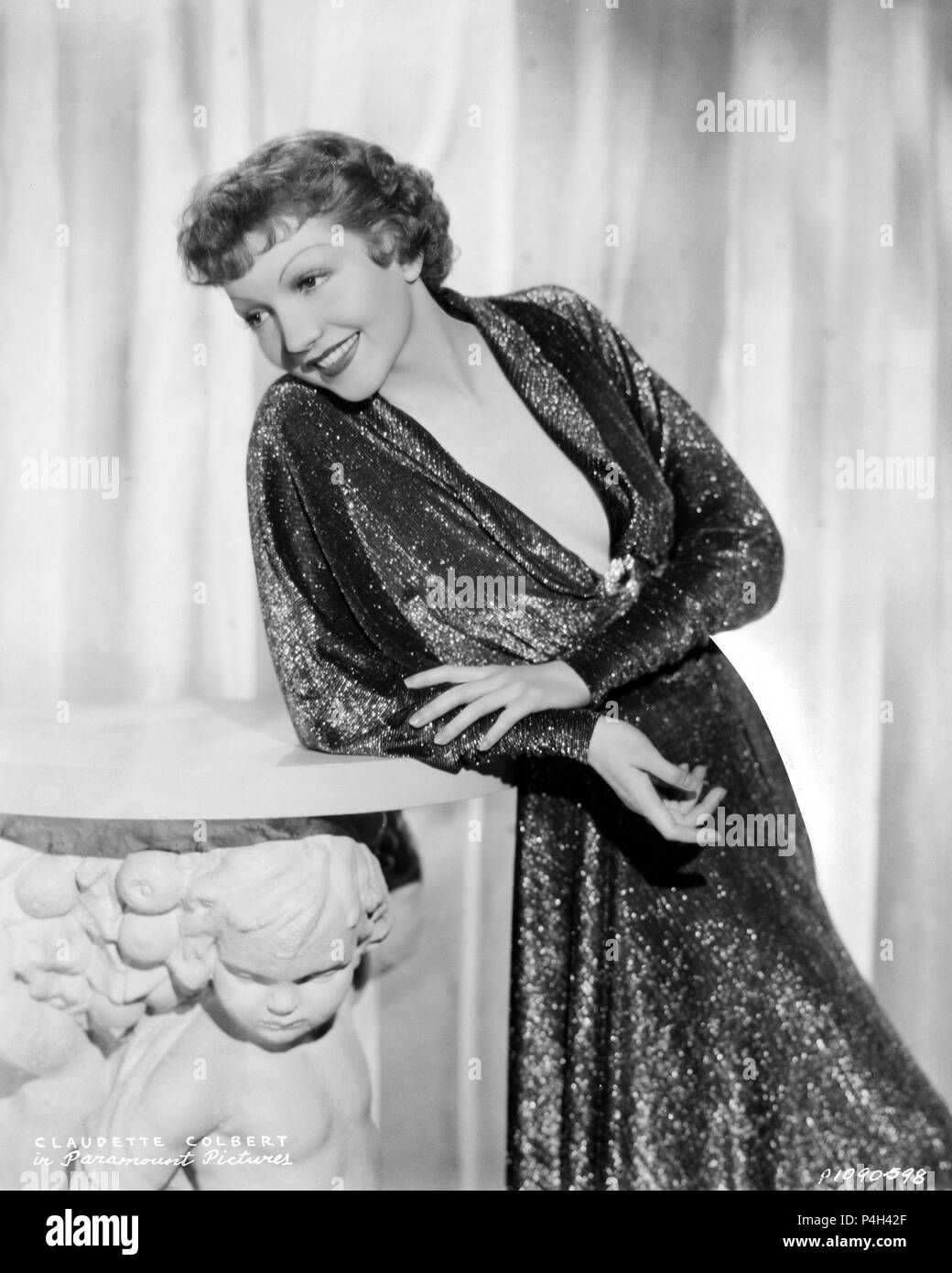 Claudette colbert stars in Black and White Stock Photos & Images - Alamy