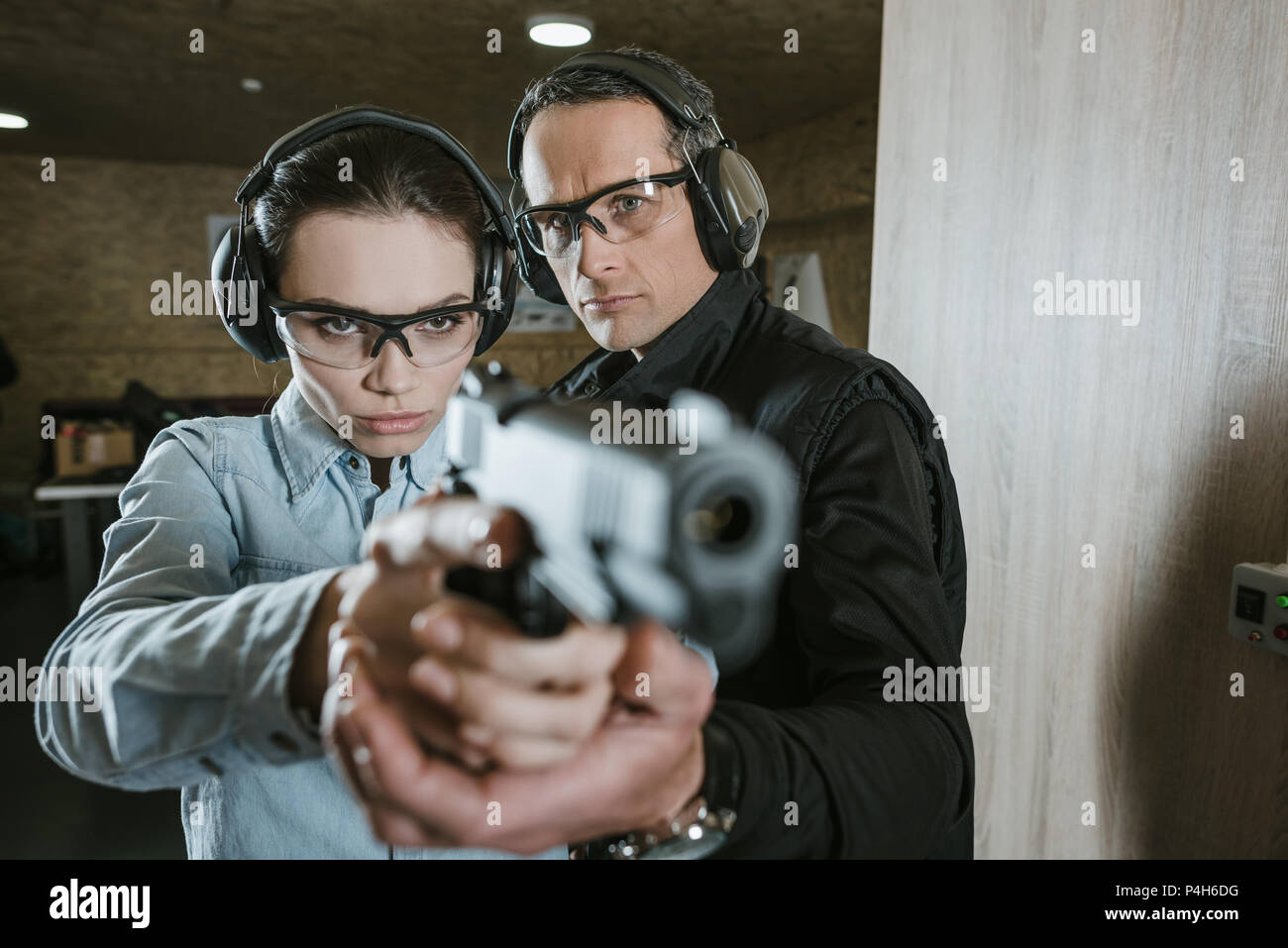 Customer gallery hi-res stock photography and images - Alamy