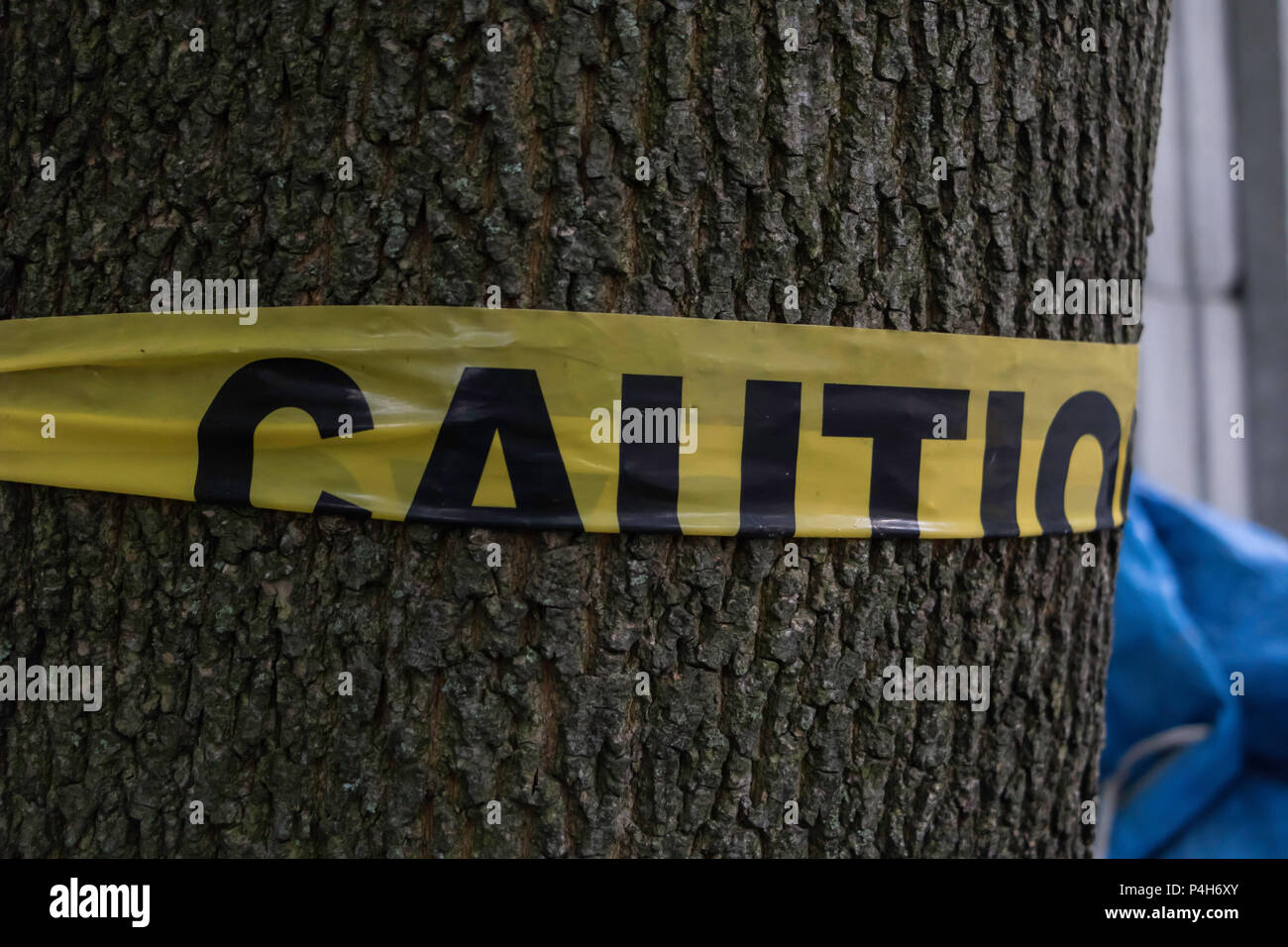 Caution sign construction hi-res stock photography and images - Alamy