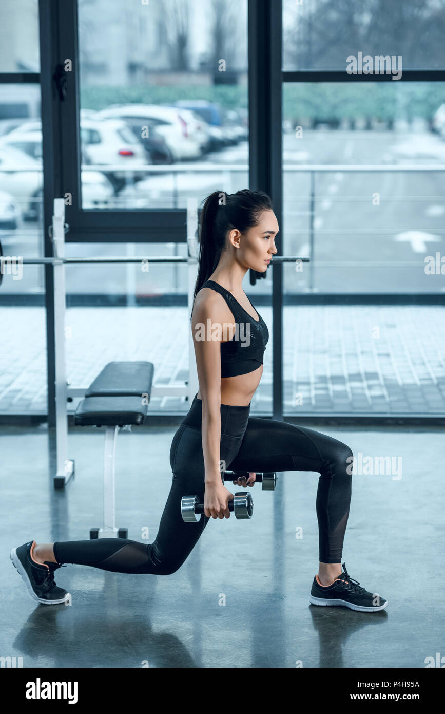 Leg squats hi-res stock photography and images - Alamy