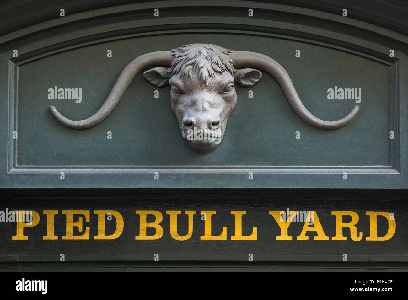 Truckles of pied bull yard london hi-res stock photography and images ...