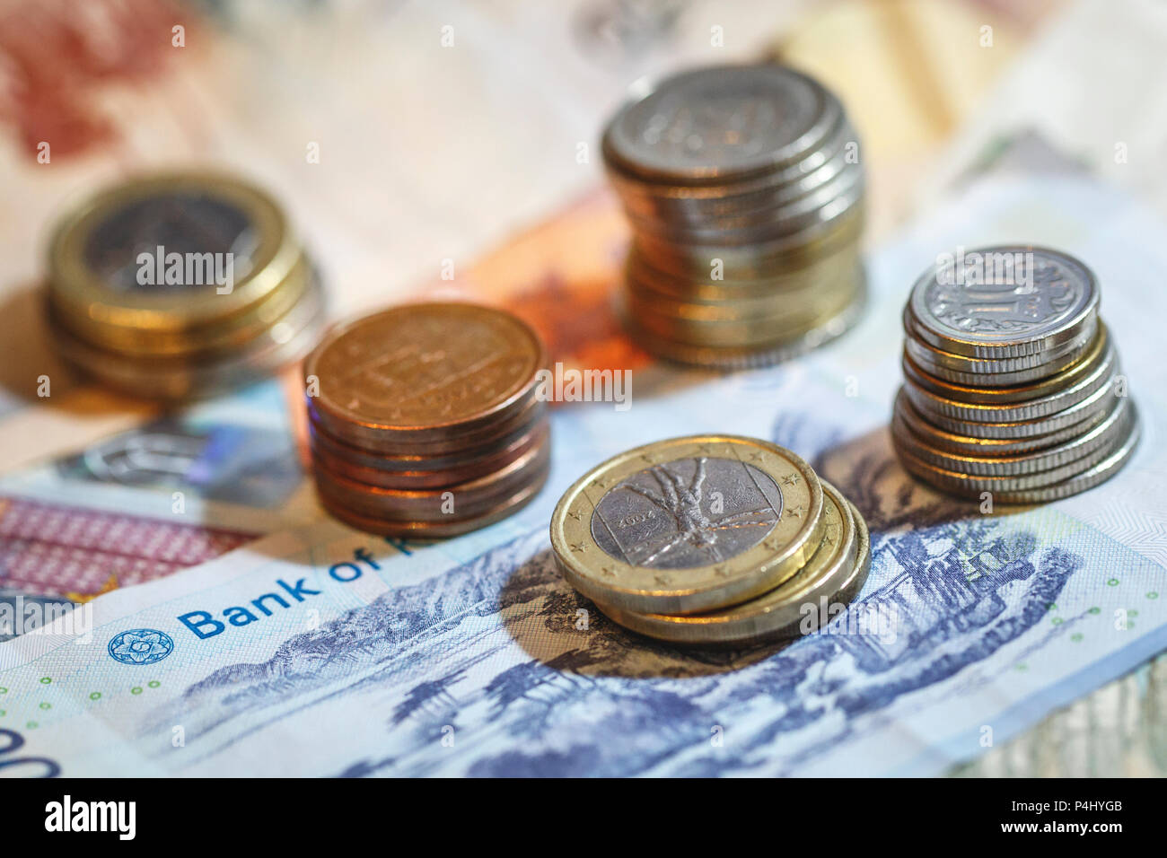 Currency of different countries hi-res stock photography and images - Alamy