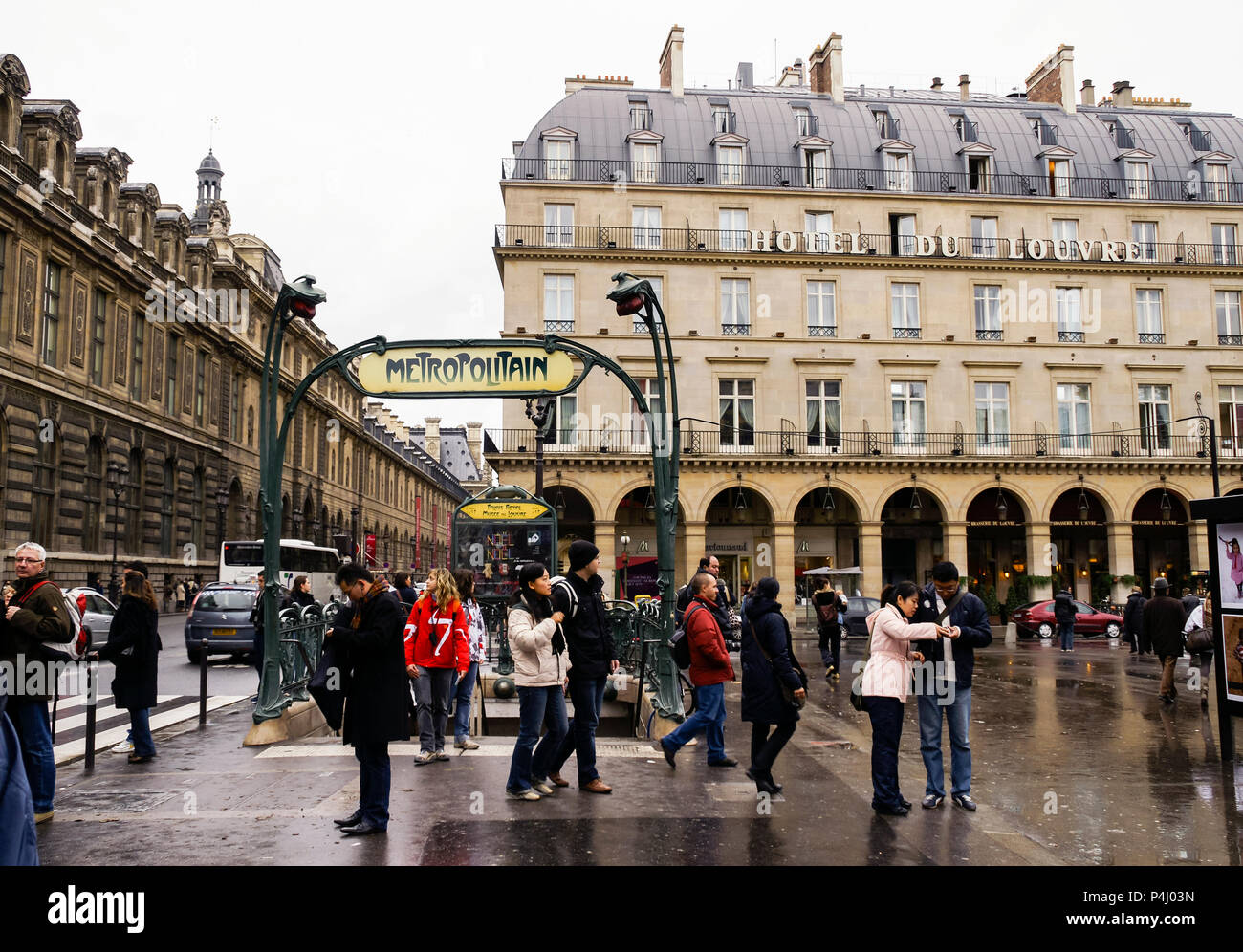 Metropolitain. París. Francia Stock Photo - Alamy