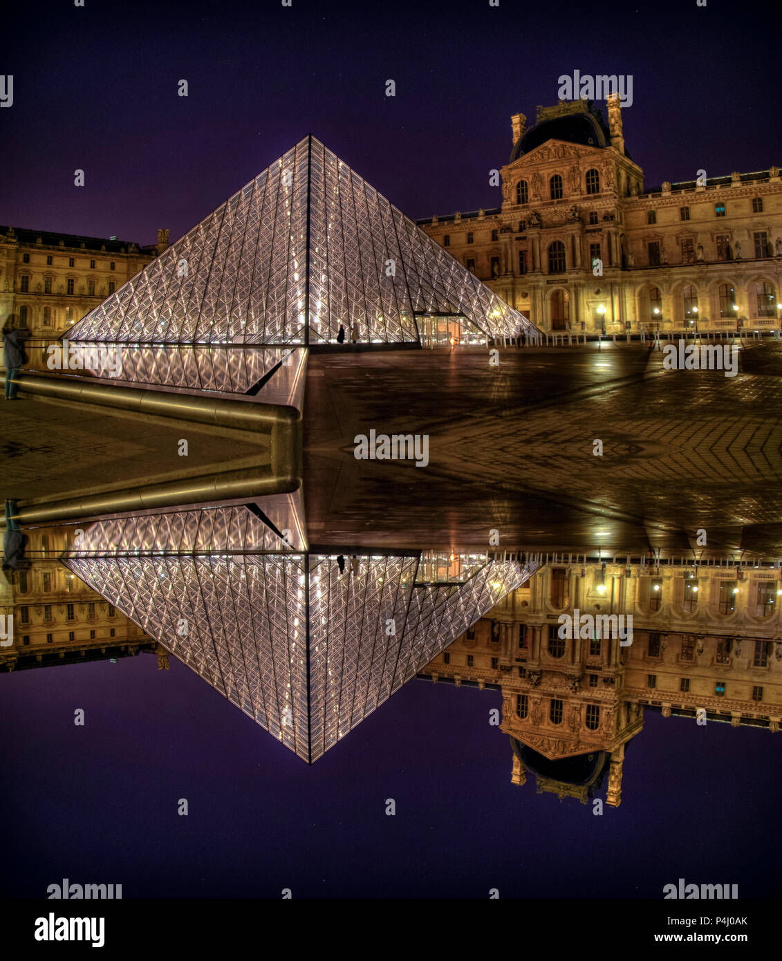 Museo del Louvre. París. Francia Stock Photo - Alamy