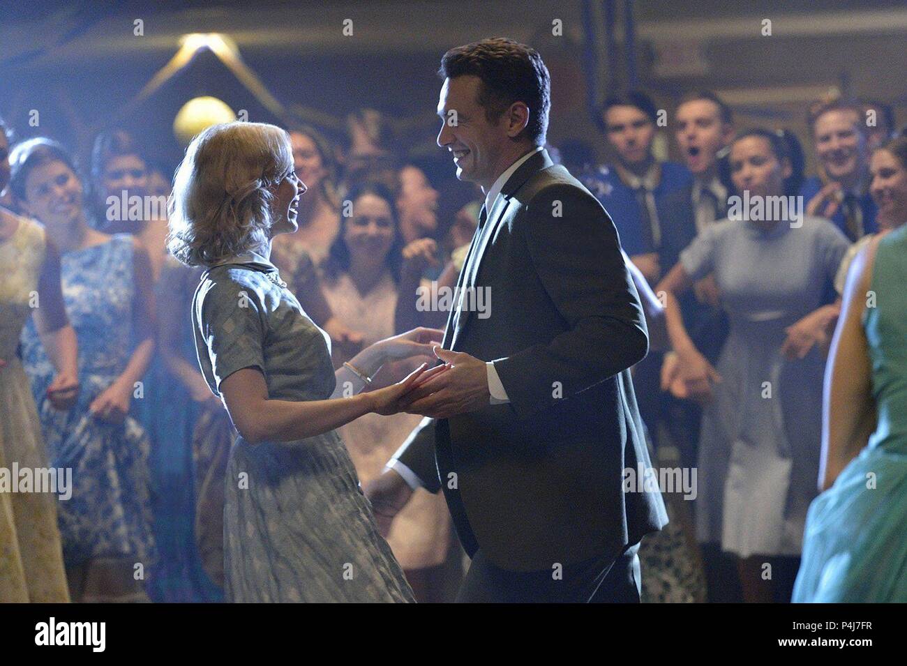 Sarah gadon 2016 hi-res stock photography and images - Alamy