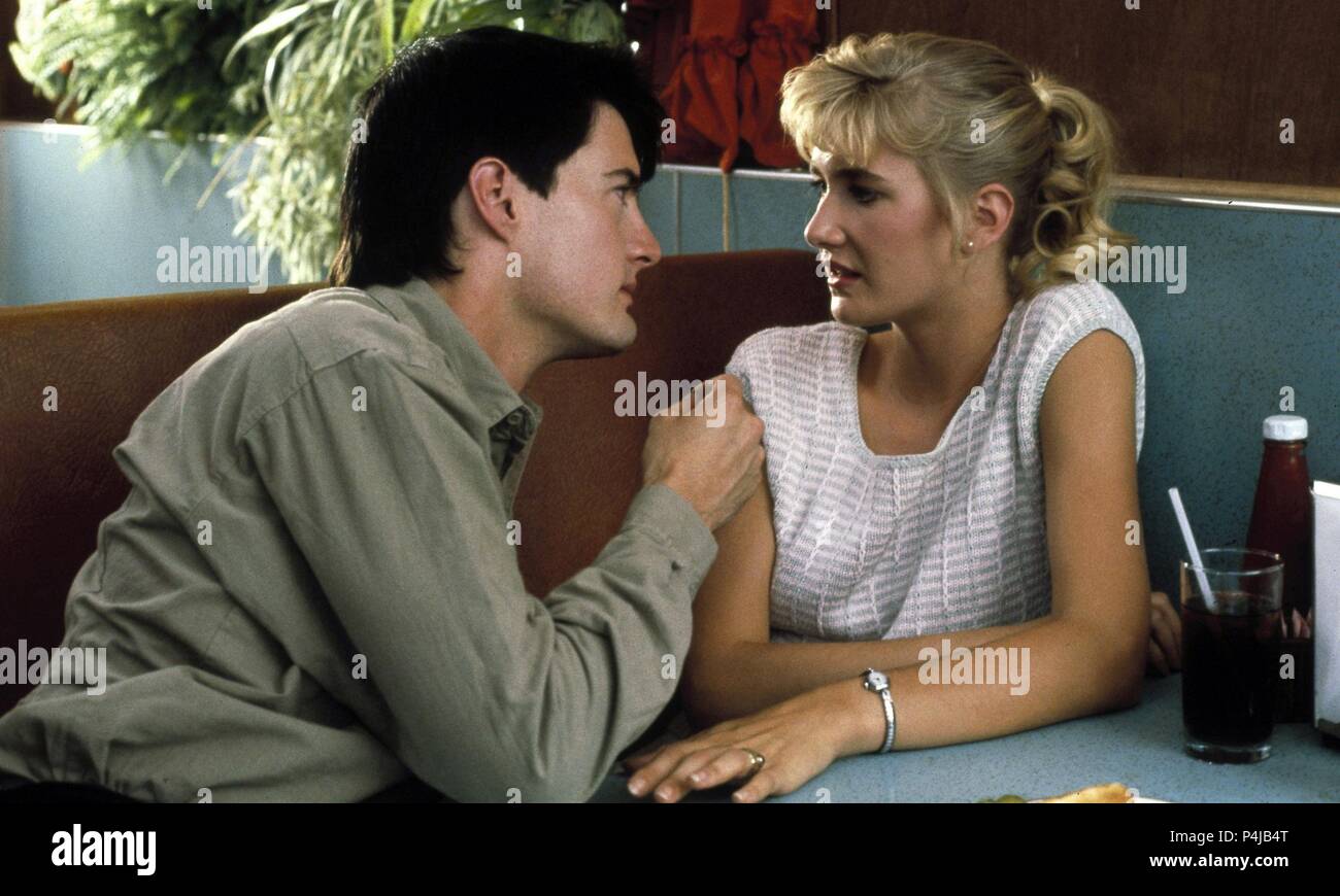 Original Film Title: BLUE VELVET. English Title: BLUE VELVET. Film ...