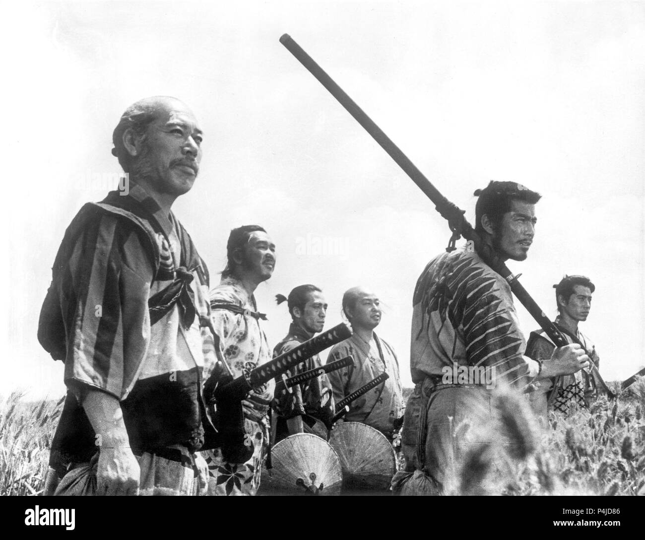 Seven samurai 1954 hi-res stock photography and images - Alamy