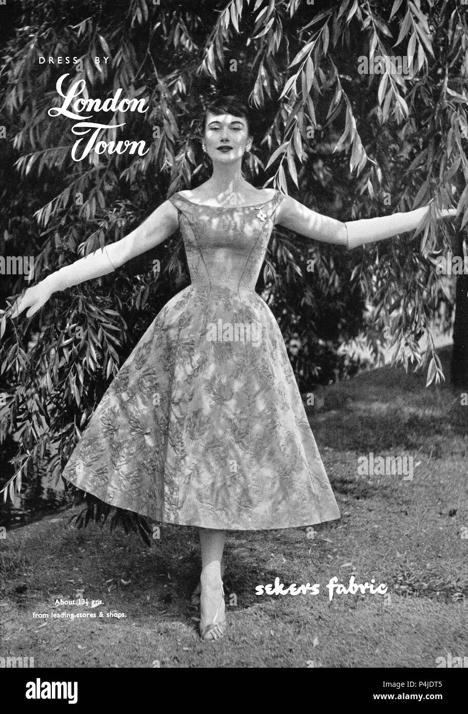 1950s dress hi-res stock photography and images - Alamy