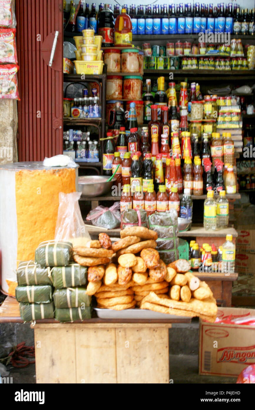 Vietnamese shop, Hanoi, Vietnam Stock Photo - Alamy