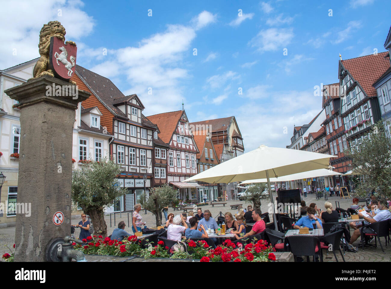 German style houses hi-res stock photography and images - Alamy