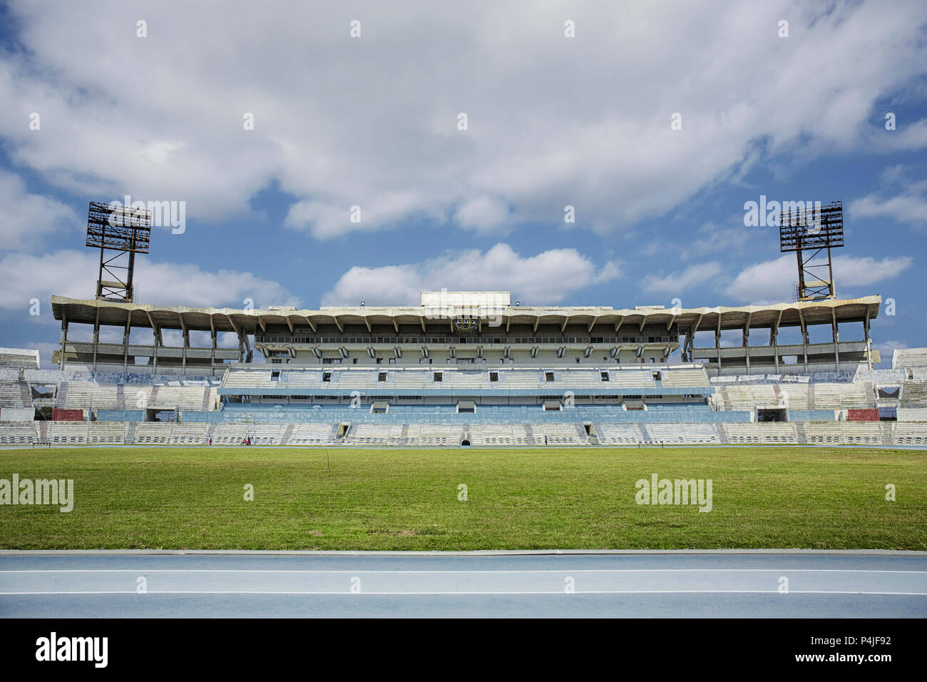 Estadio Panamericano (Stade Panaméricain de La Havane) is a multi-use ...