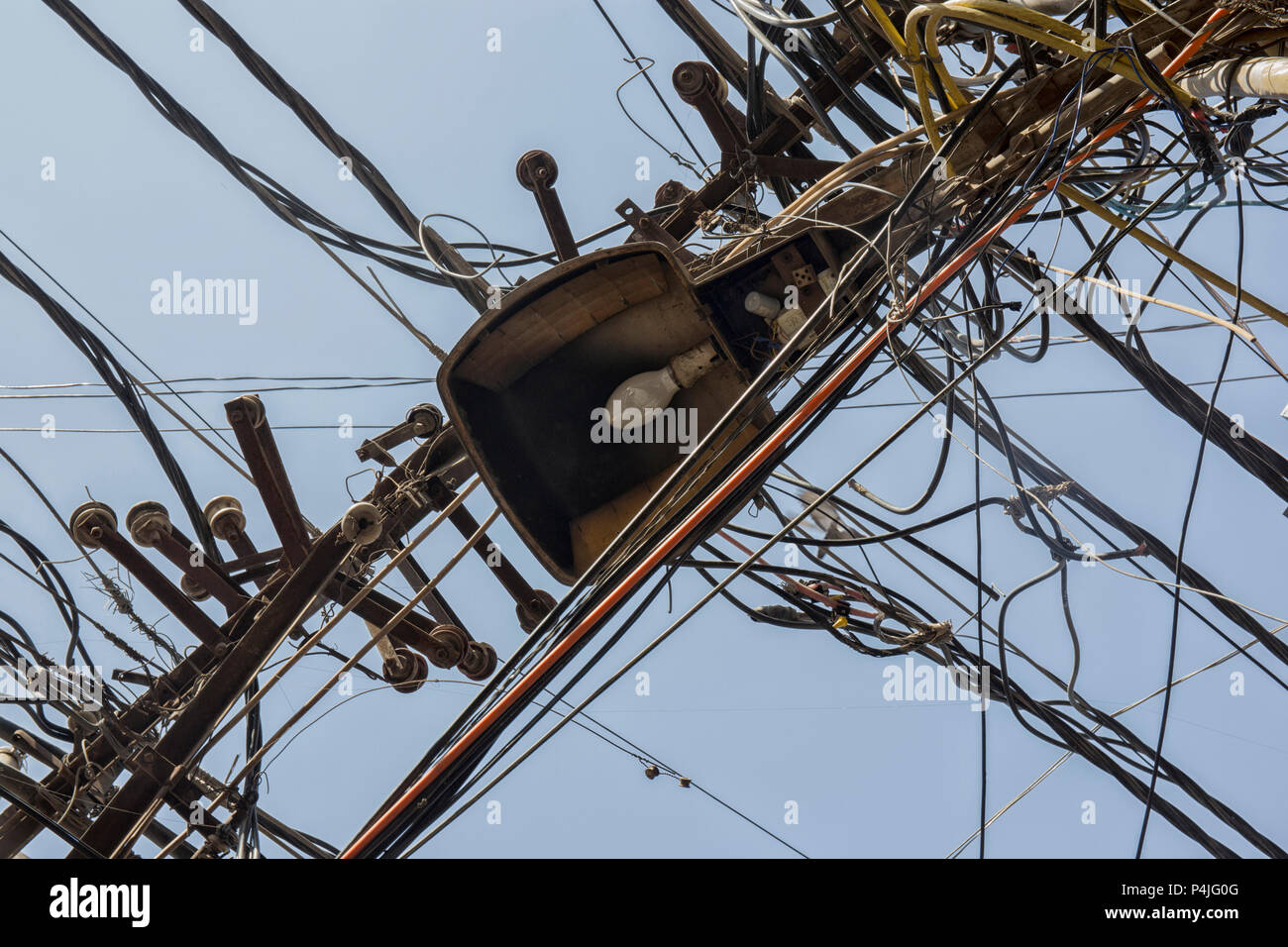 Messy Wires High Resolution Stock Photography and Images - Alamy