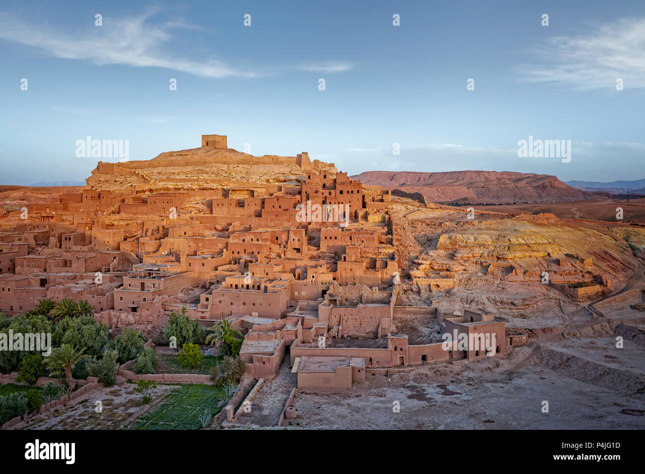 Morocco - Draa-Tafilalet - Ancient fortress (ksar) Ait Benhaddou ...