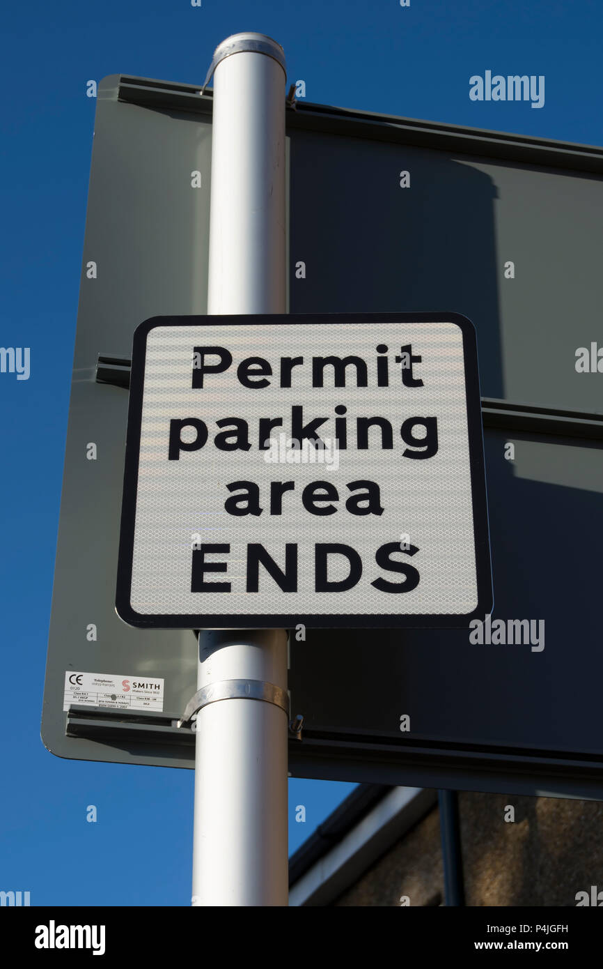 Permit signs hi-res stock photography and images - Alamy