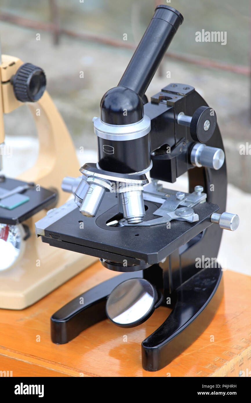 Optic microscopy hi-res stock photography and images - Alamy