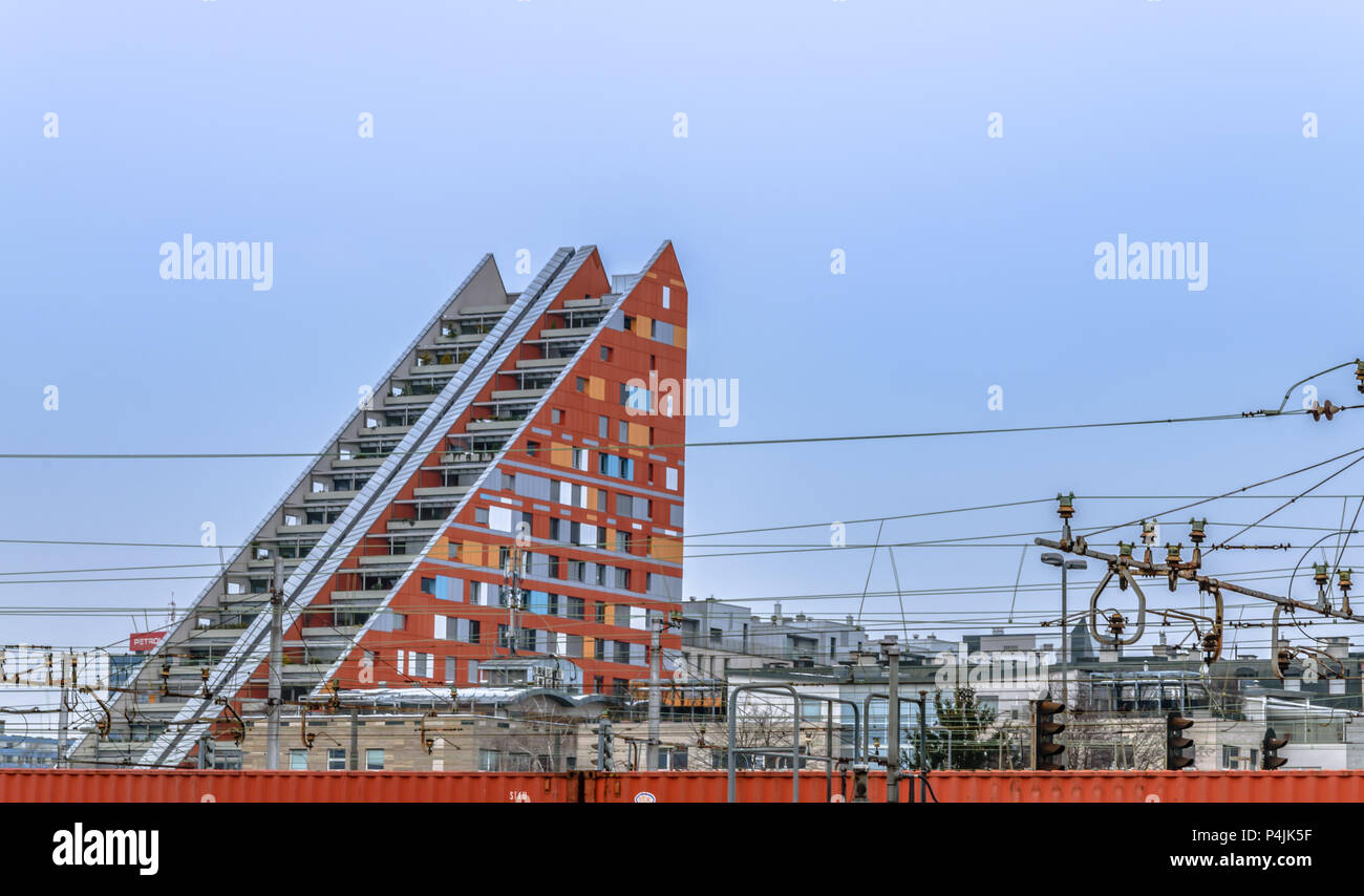 Triangle pattern facade hi-res stock photography and images - Alamy