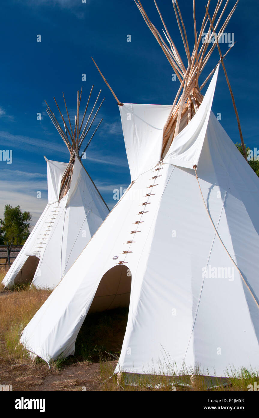 Indian teepees hi-res stock photography and images - Alamy