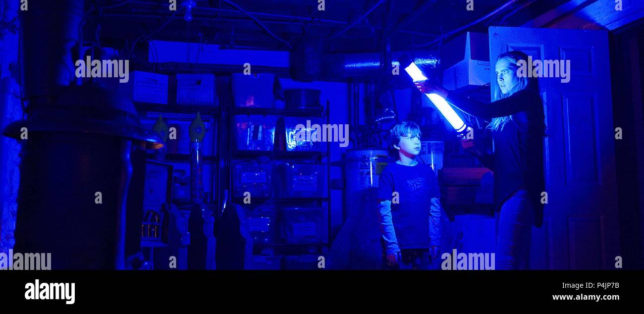 Original Film Title: LIGHTS OUT. English Title: LIGHTS OUT. Film ...