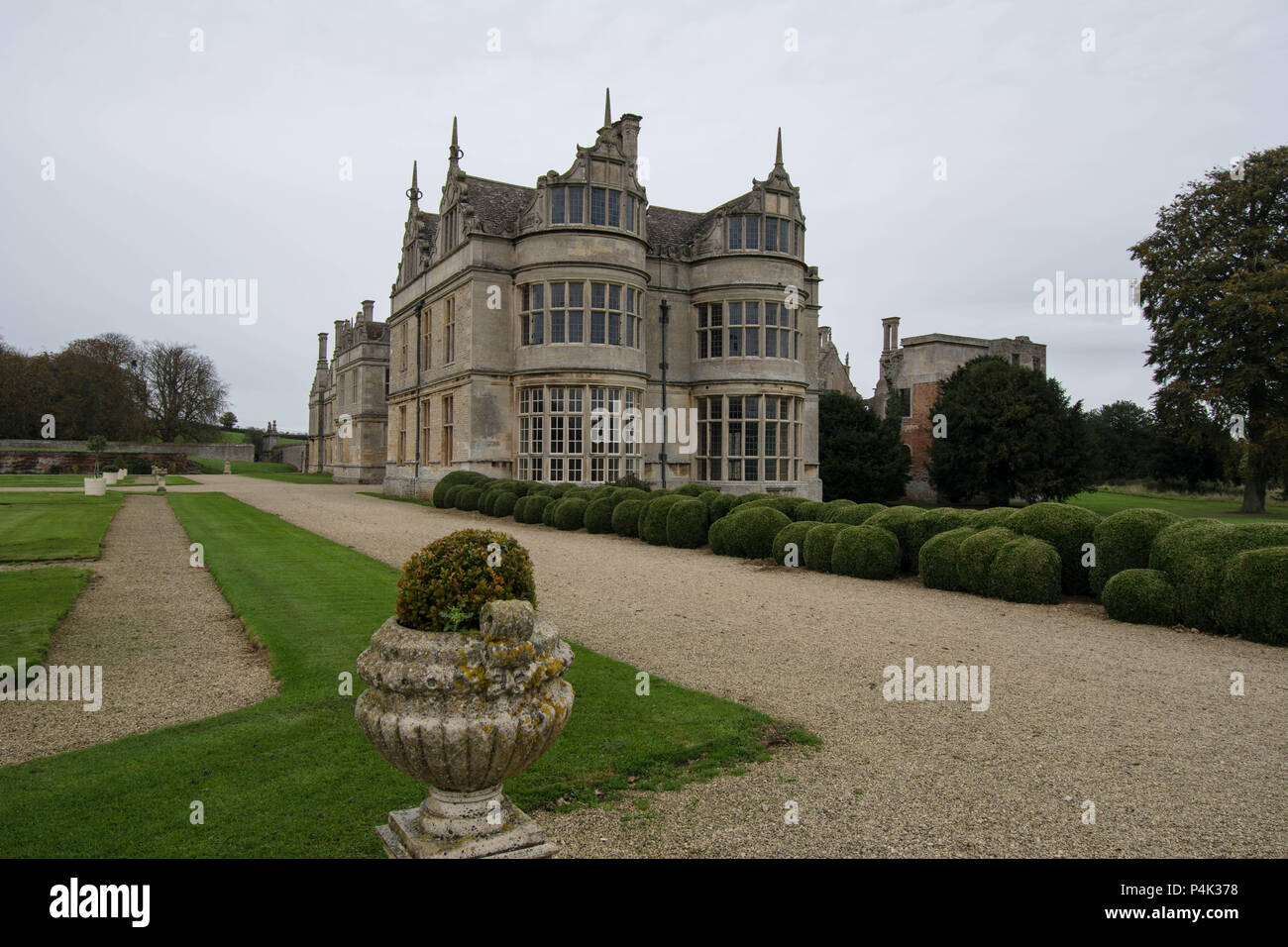 Stately mansion vector hi-res stock photography and images - Alamy