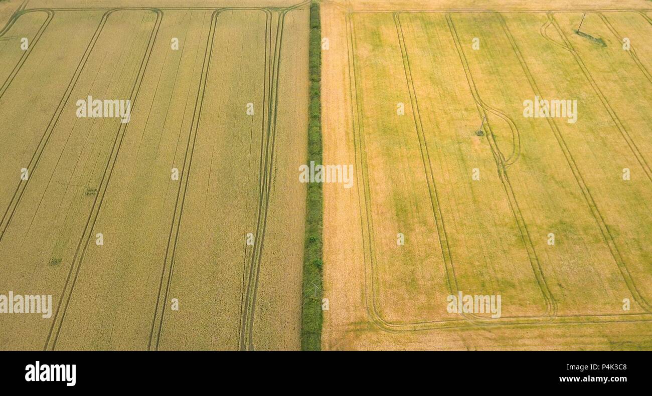 Aerial view lincolnshire hi-res stock photography and images - Alamy