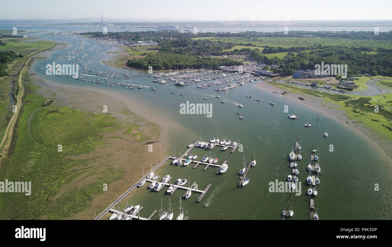 Hamble River Mooring High Resolution Stock Photography and Images - Alamy