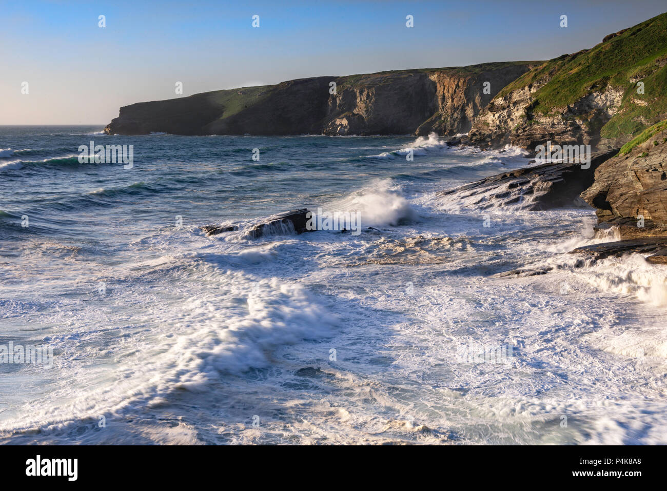 Trebarwith Strand High Tide Stock Photo - Alamy