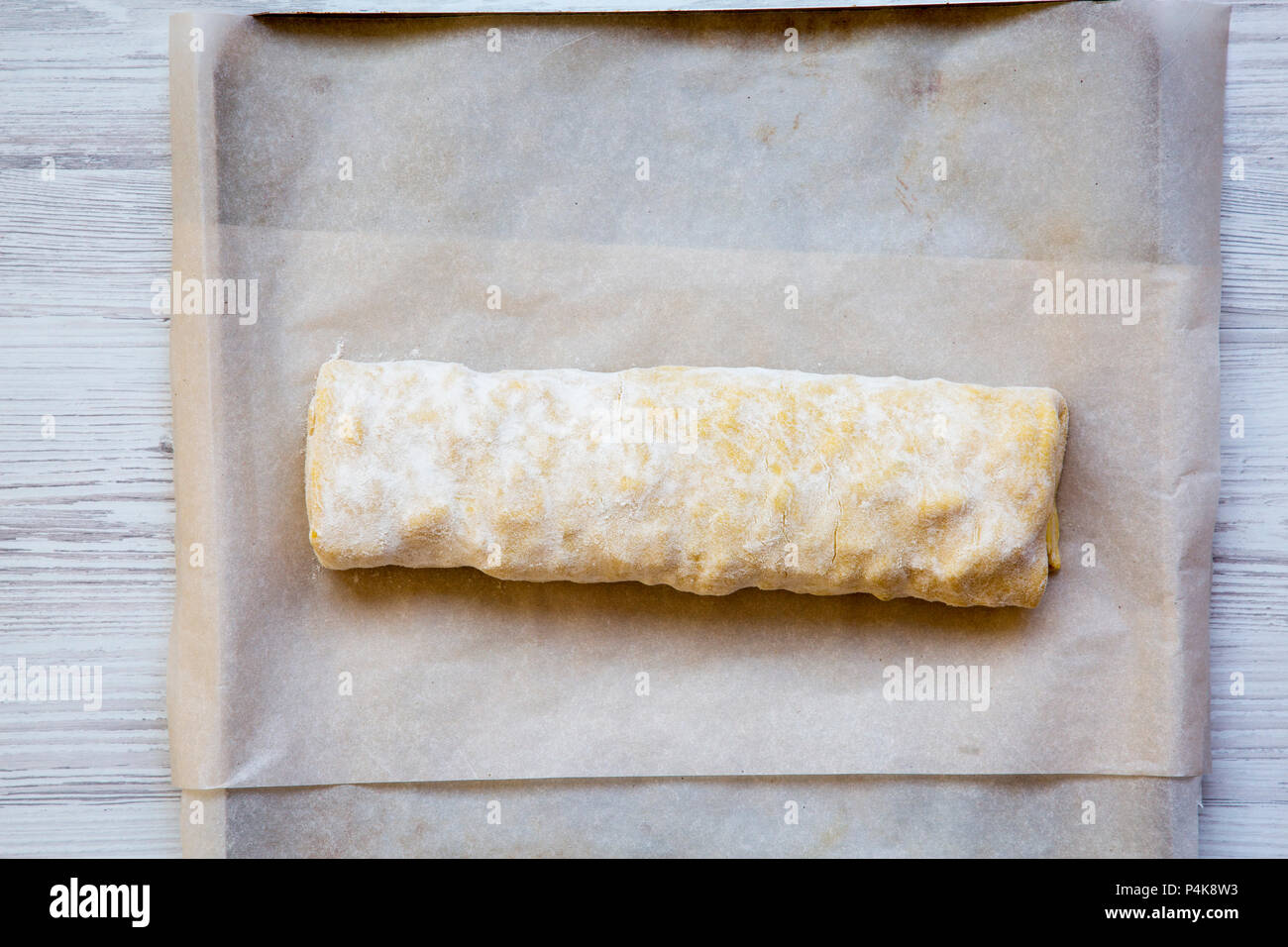 Raw apple pie or strudel, top view. From above Stock Photo - Alamy