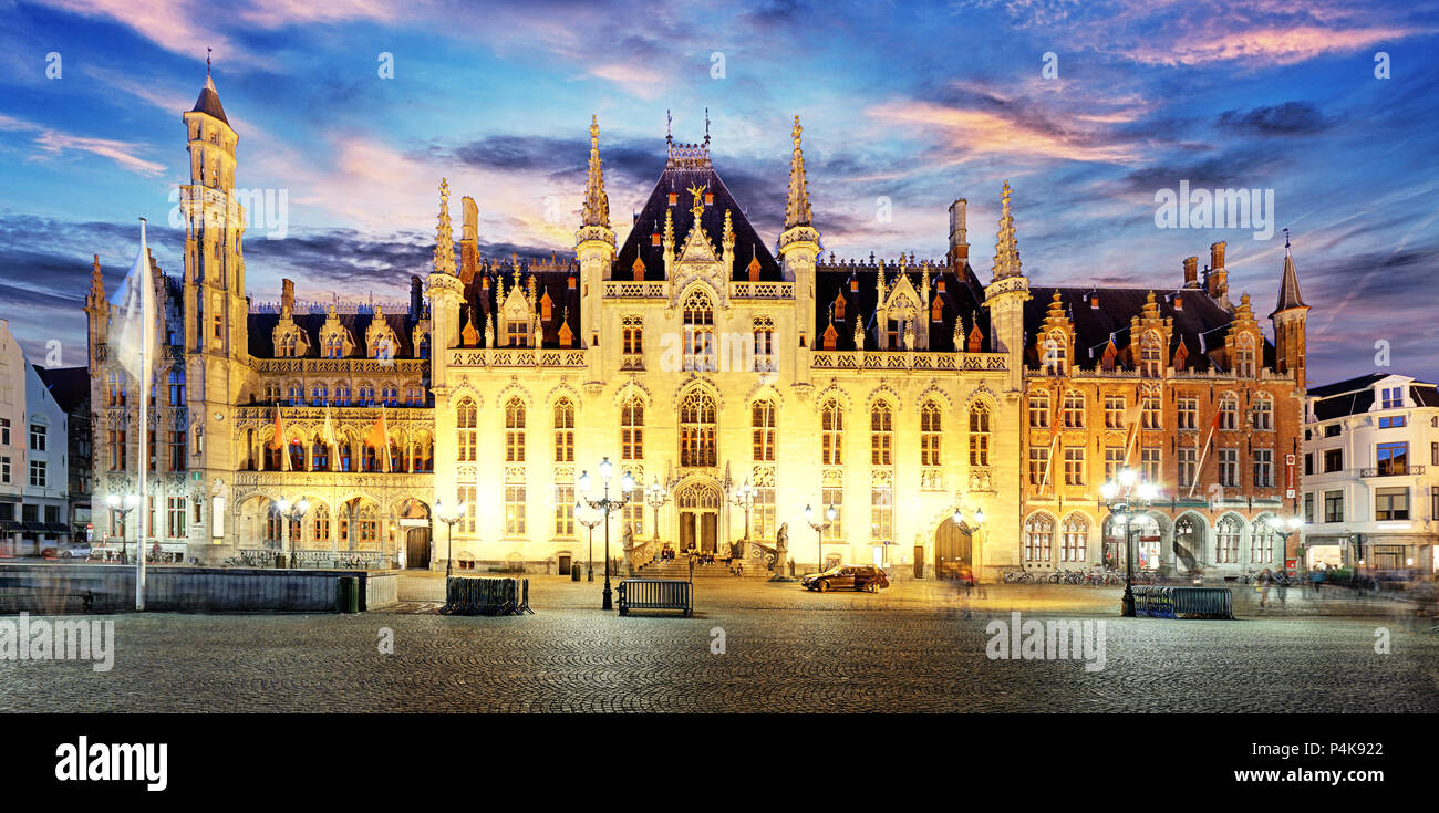 Grote Markt square in Bruges -Brugge, Belgium Stock Photo - Alamy