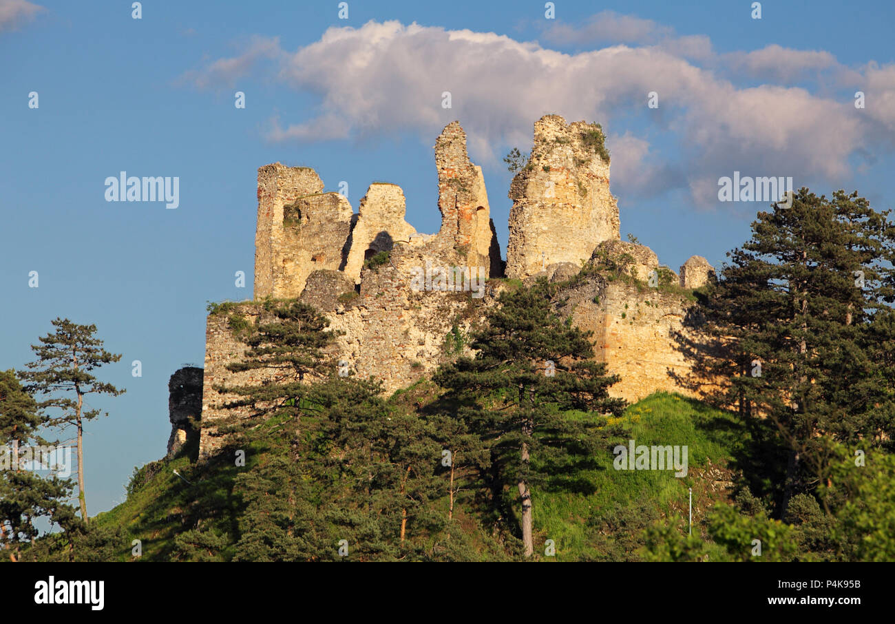 Divin castle ruins hi-res stock photography and images - Alamy