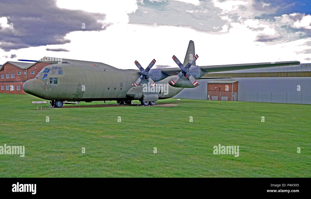 Raf c130 hercules hi-res stock photography and images - Alamy