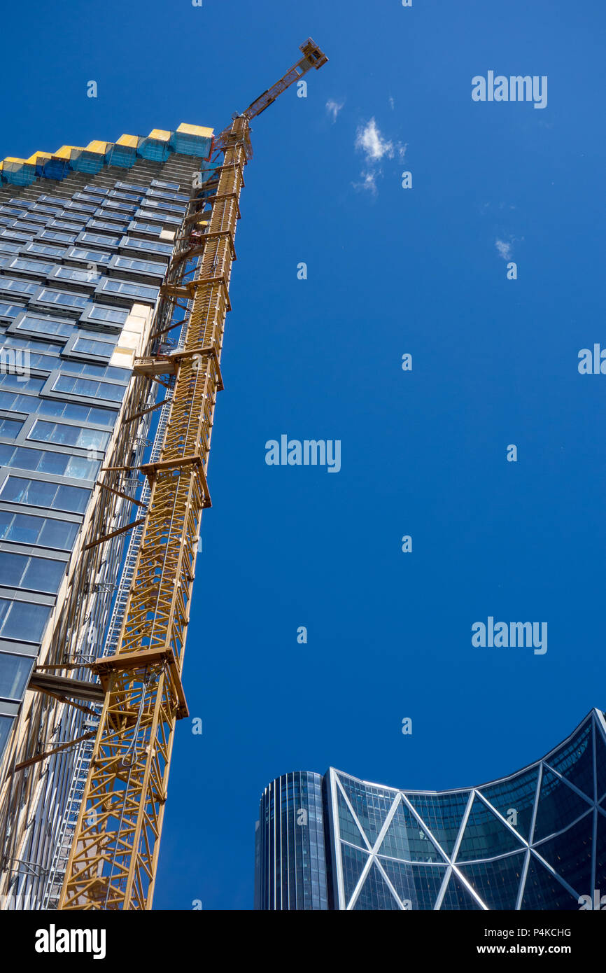 Construction bow in downtown calgary hi-res stock photography and ...