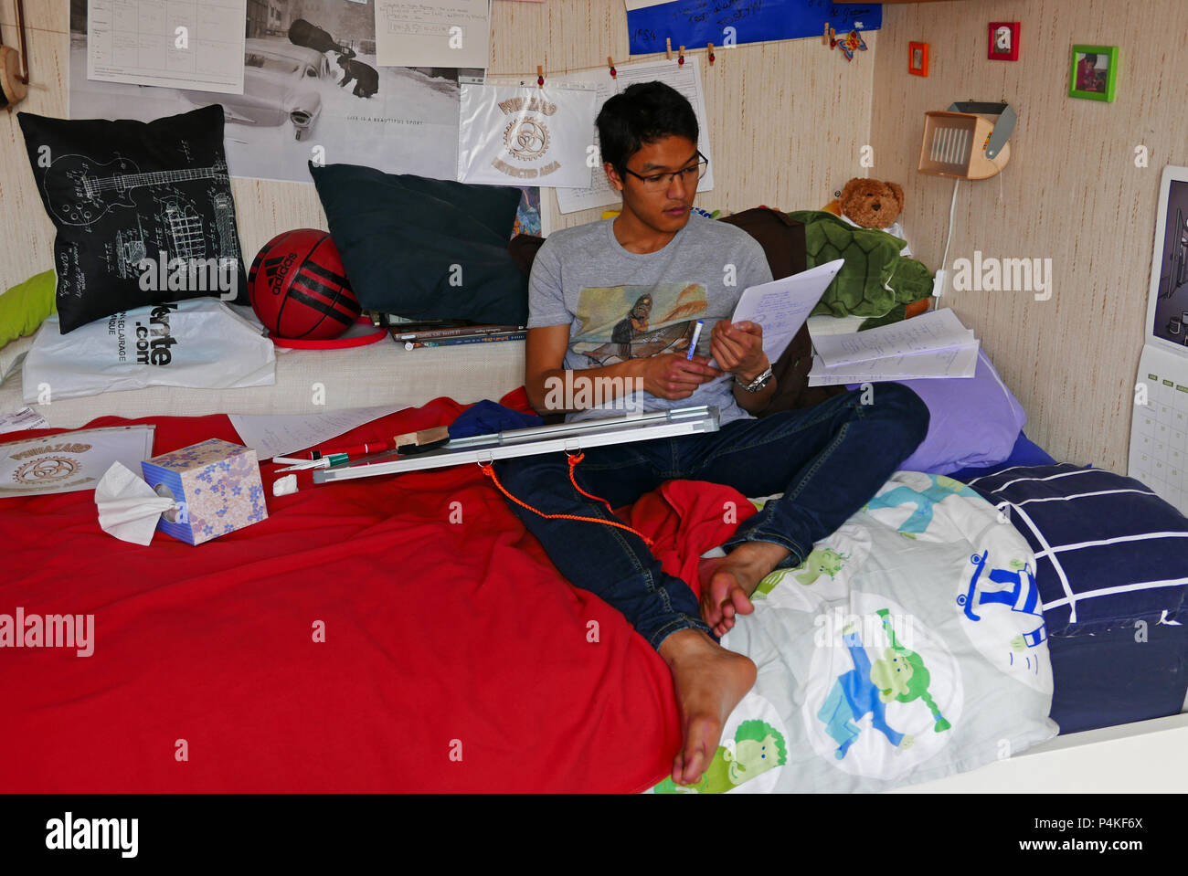 Room poster student hi-res stock photography and images - Alamy