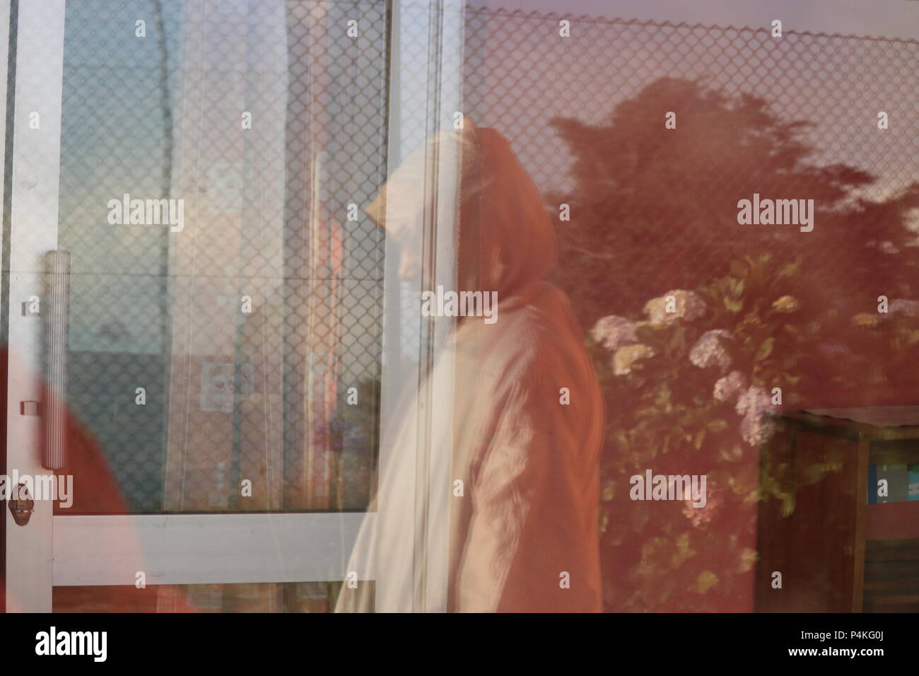 Shadow man door hi-res stock photography and images - Alamy