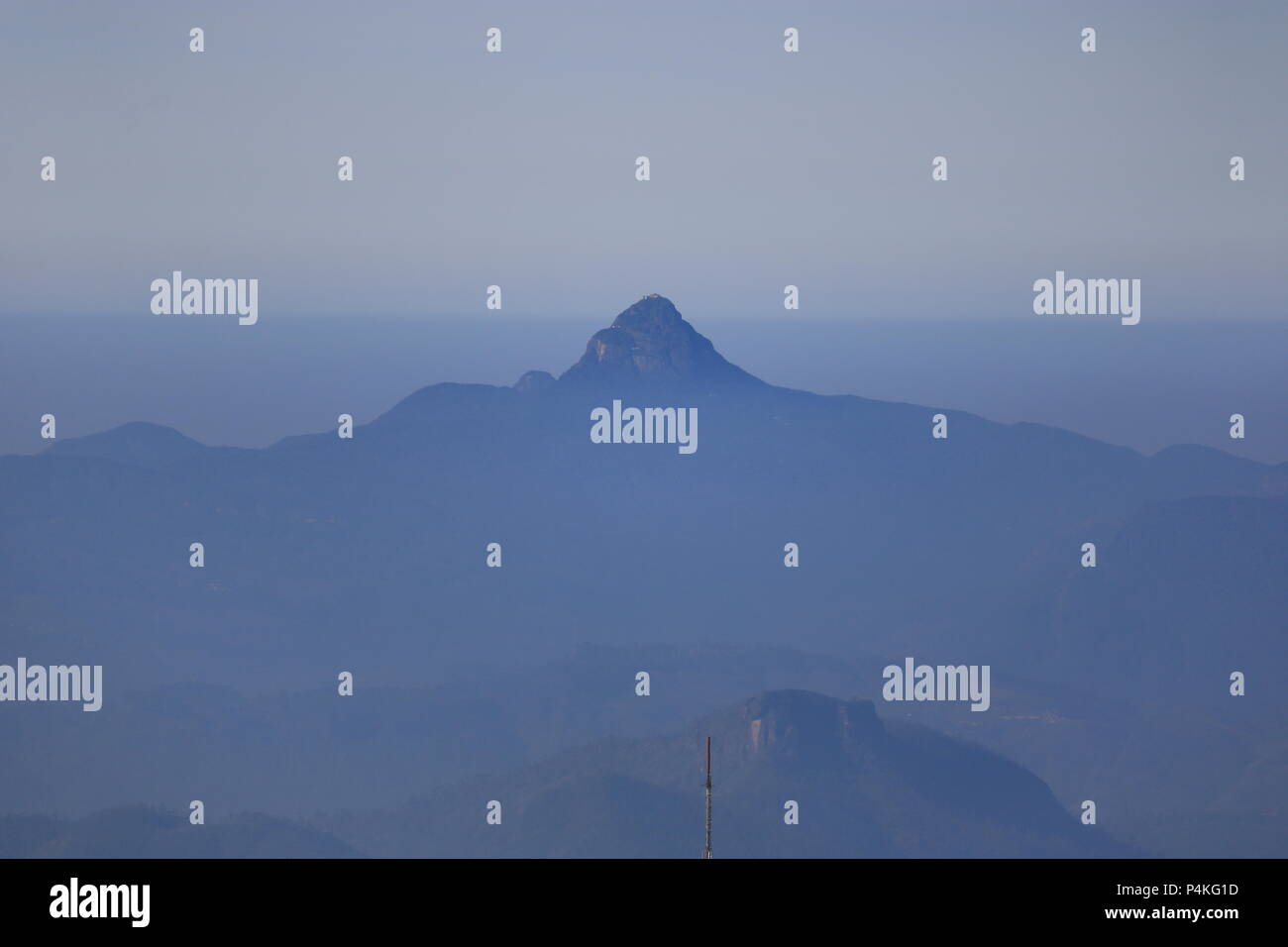 Sri pada sri lanka hi-res stock photography and images - Alamy