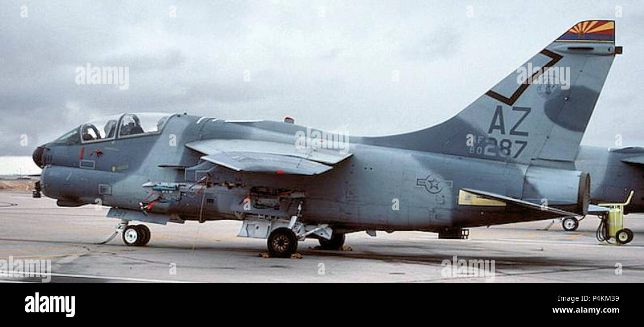 152d Tactical Fighter Squadron A-7K Corsair II 80-0287 Stock Photo - Alamy