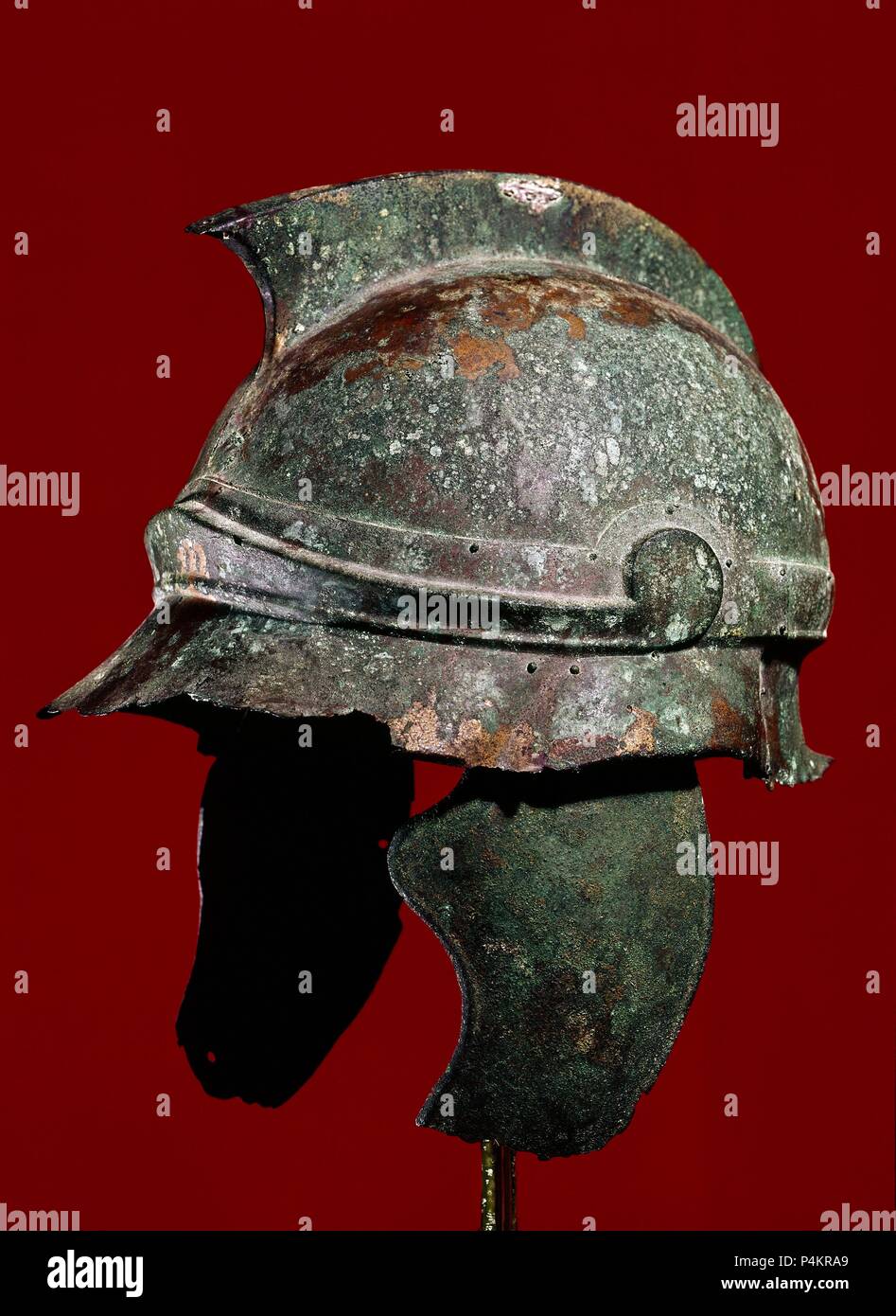 CASCO DE UN CENTURION ROMANO. Location: MUSEO ARQUEOLOGICO NACIONAL ...