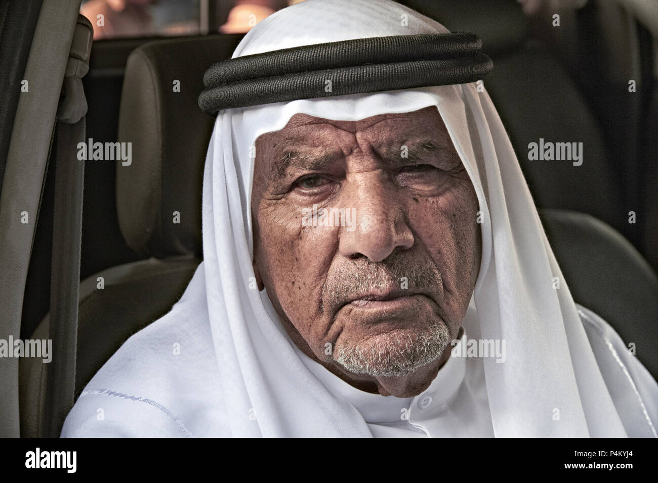 old Arabic businessman in Dubai Stock Photo - Alamy