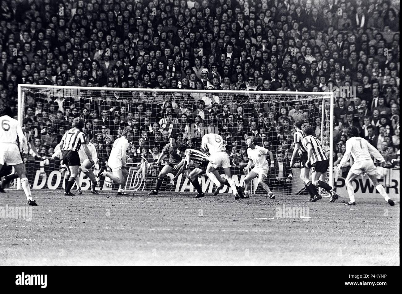 Leeds v Sheffield United 1974 Stock Photo - Alamy