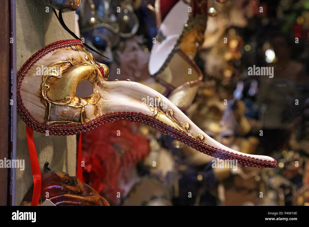 Venetian long nose mask hi-res stock photography and images - Alamy