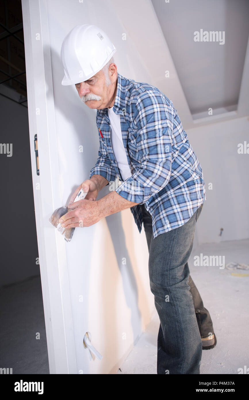 Plastering strip hi-res stock photography and images - Alamy
